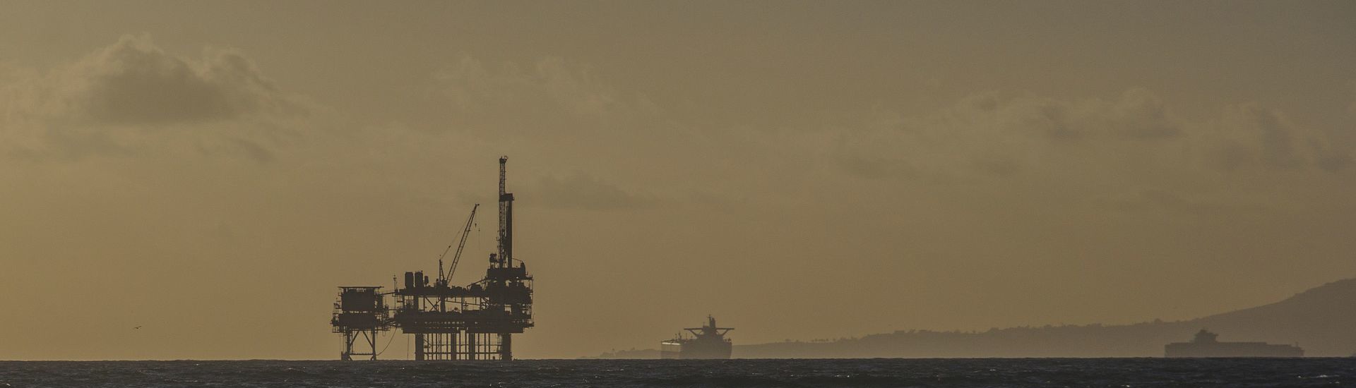 Offshore Oil & Gas Health Hazards | Offshore Injury Lawyers