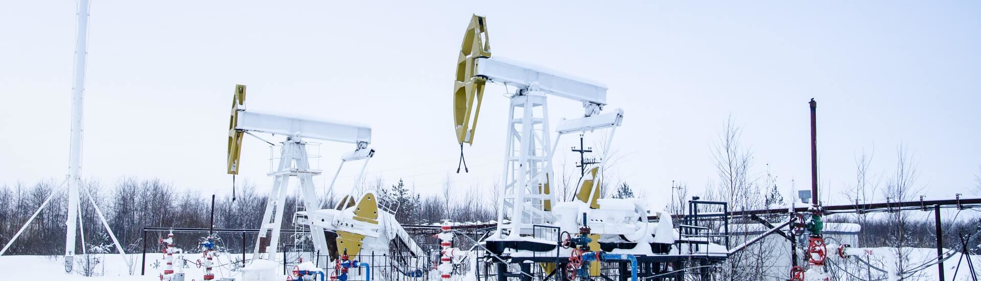 Why Do Oil Rigs Winterize? 6 Real Dangers for Rig Workers