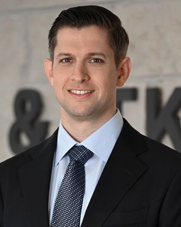 Meet Our Attorneys | Arnold & Itkin LLP