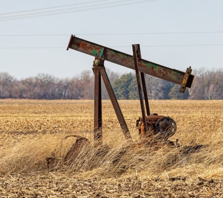 Why Do Oil Rigs Winterize? 6 Real Dangers for Rig Workers